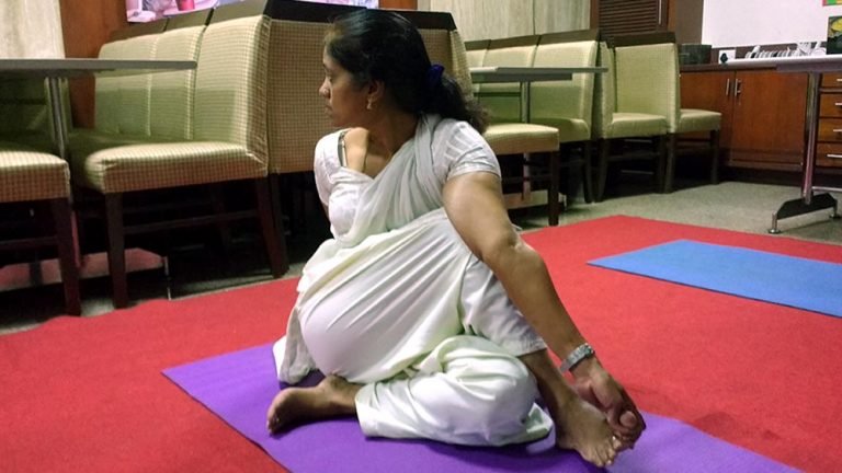 Ardha Matsyendrasana Benefits & Steps | Seated Spinal Twist